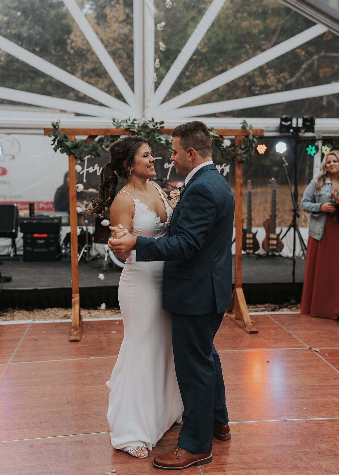 Intimate Rochester NY Wedding Venue at Cummings Nature Center