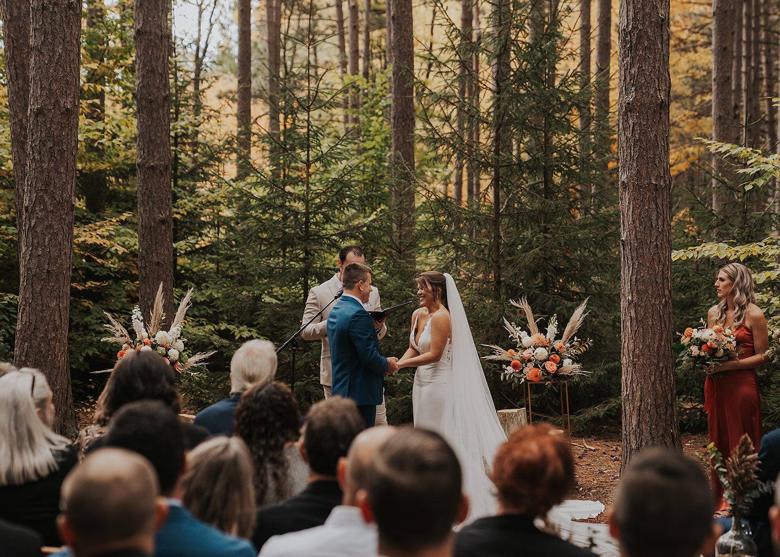 Intimate Rochester NY Wedding Venue at Cummings Nature Center